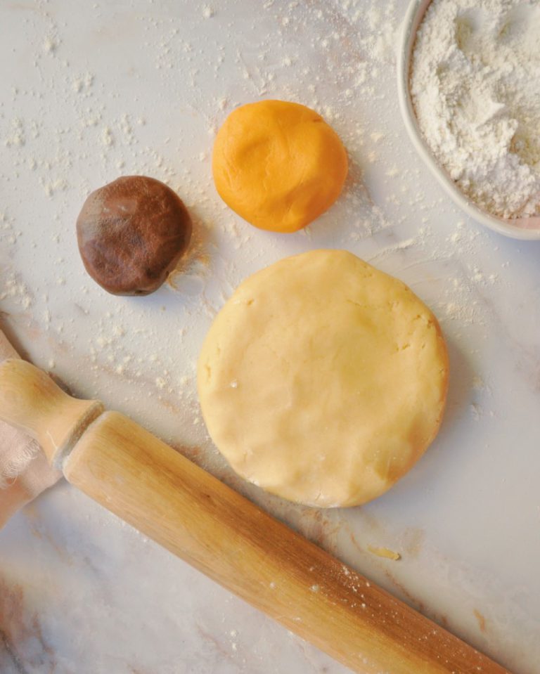 Super Cute Decorated Kitten Cookies | Lucia Paula