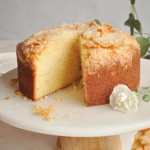 Simple Vanilla Oil Cake (with crunchy sugar top) | Lucia Paula