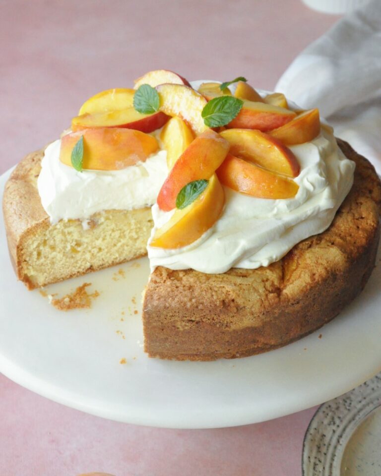 Torta de Duraznos con Crema | Lucia Paula